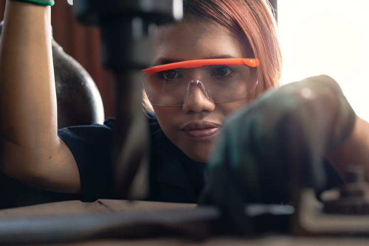 Cleveland Manufacturing Center Combines Factory, Classroom, and Museum