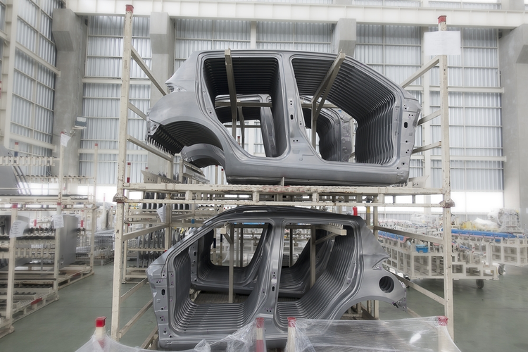 Streamlining Auto Shops With Automotive Organization Solutions