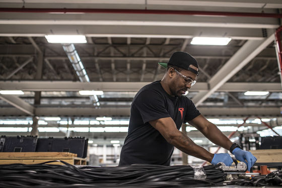 Panasonic Hopes to Recharge Tesla Partnership with Nevada Gigafactory ...