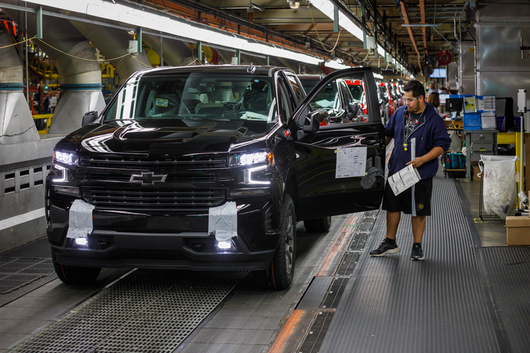 General Motors to Invest $55 Million in Pickup Truck, SUV Manufacturing ...