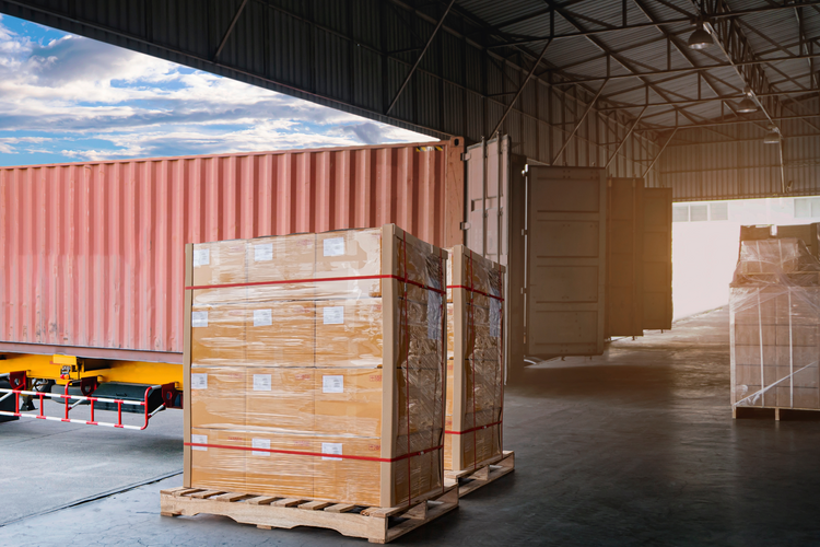 ArcBest Debuts Revolutionary Shipment Unloading Freight Technology